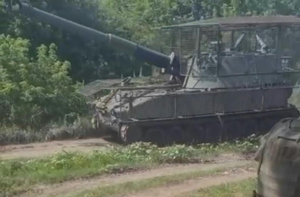 Ukraine adds armor ‘cages’ to its a...