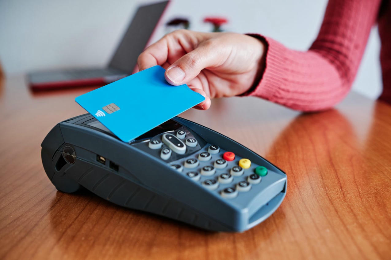 Carte bancaire : ces services gratuits pour les...